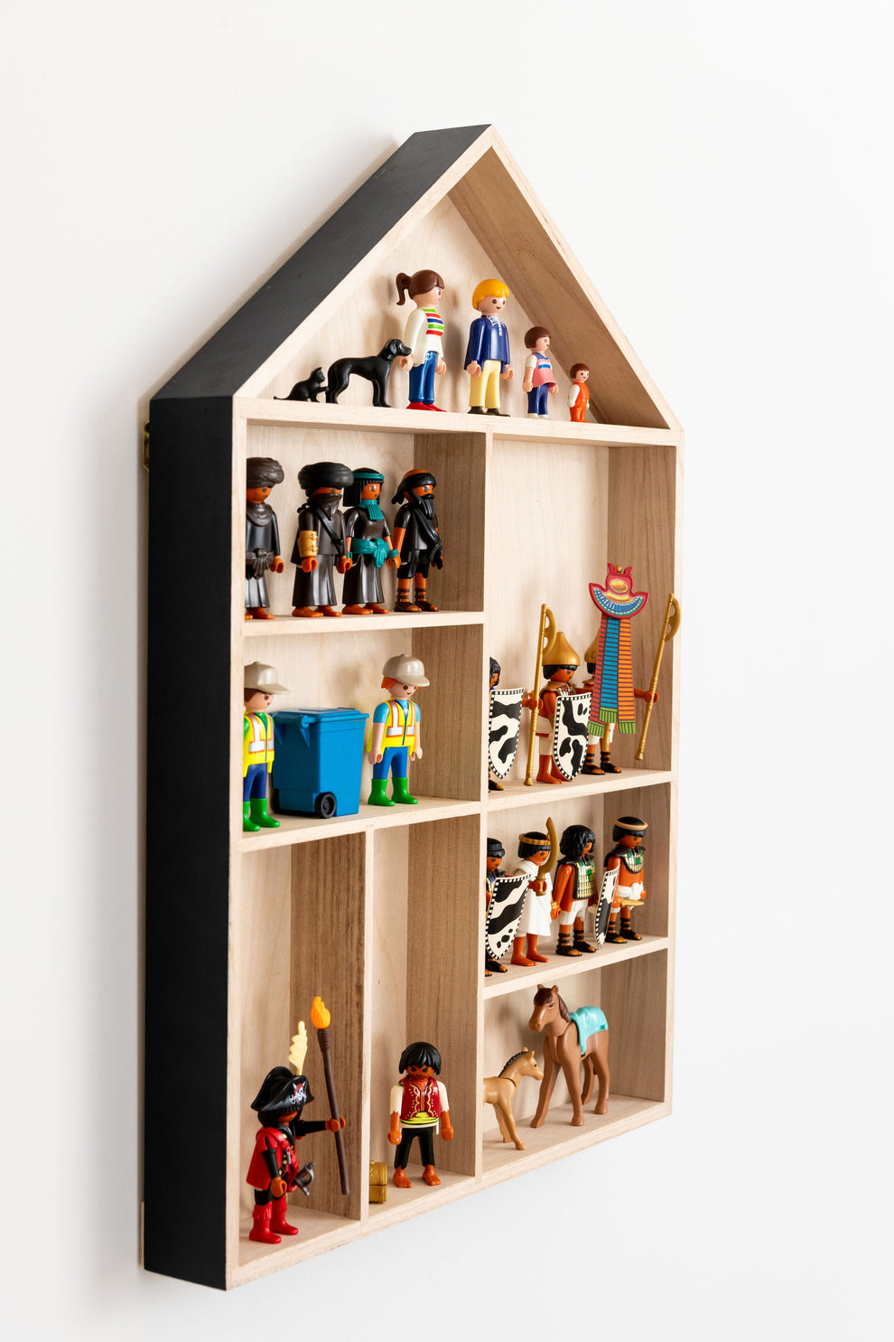 Black House Shaped Shelf – Lovely Little House